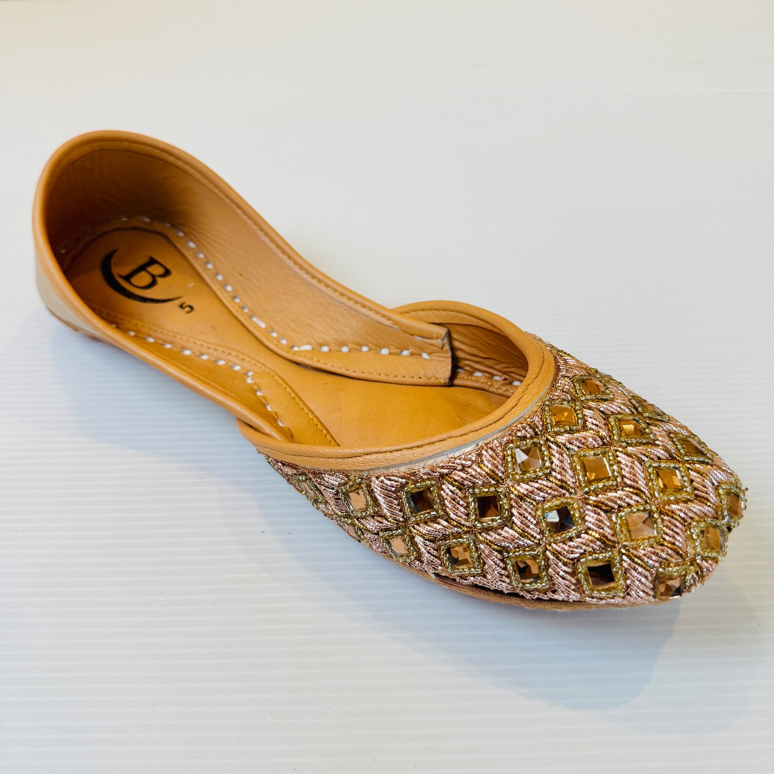 Bisma Handmade Khussa Mojri Indian Punjabi Jutti, Wedding Party Style ...
