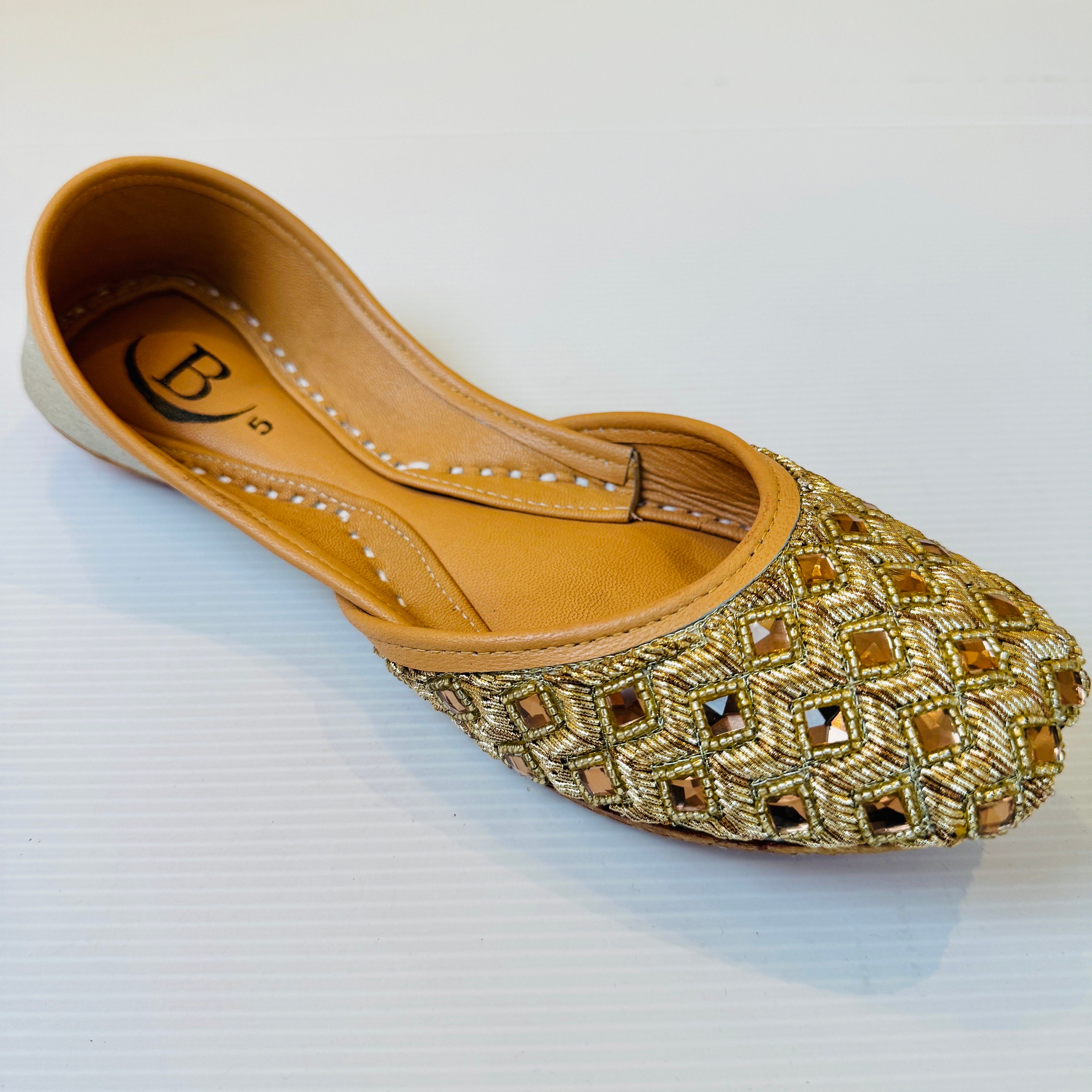 Bisma Handmade Khussa Mojri Indian Punjabi Jutti, Wedding Party Style ...