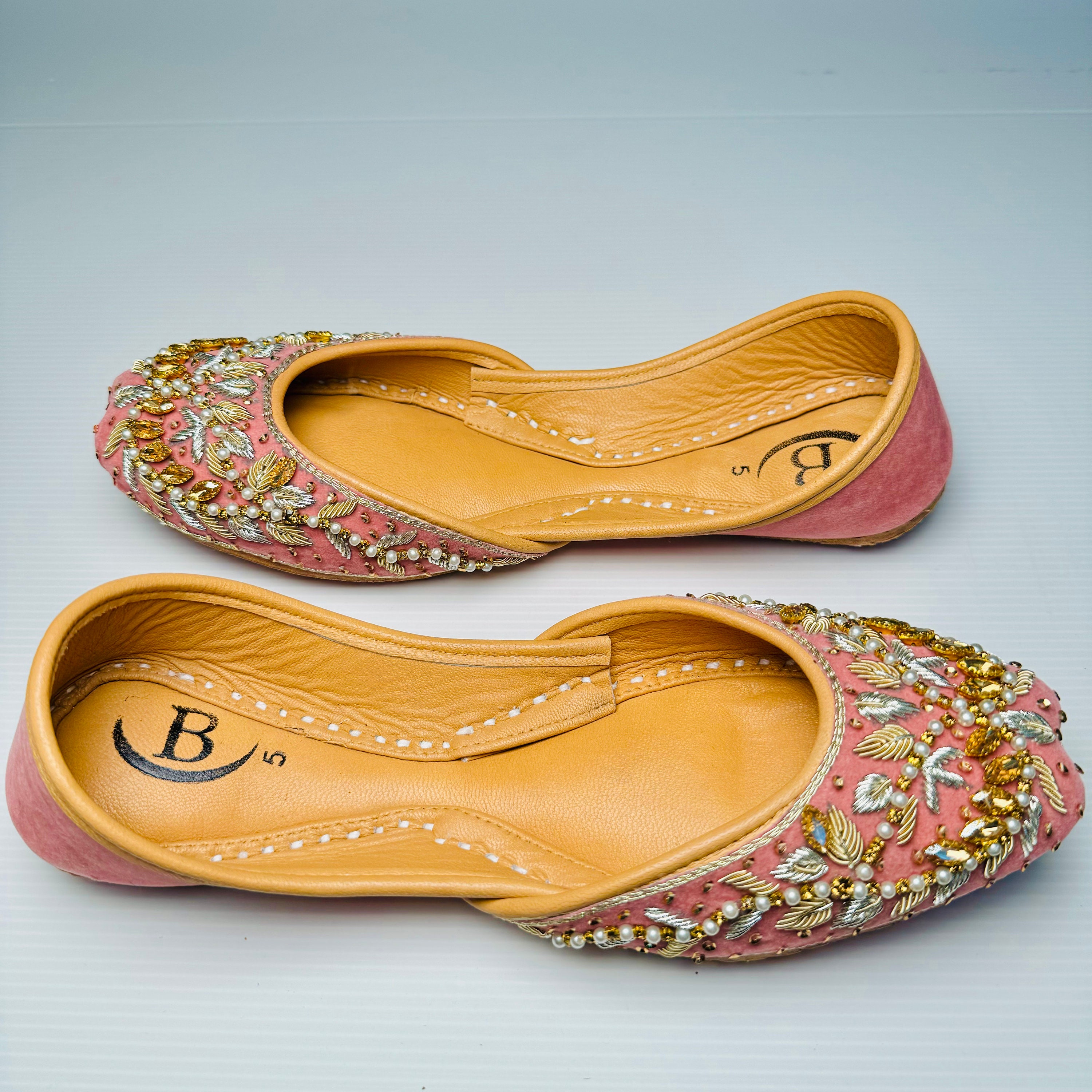 Bisma Handmade Khussa Mojri Indian Punjabi Jutti, Wedding Party Style ...