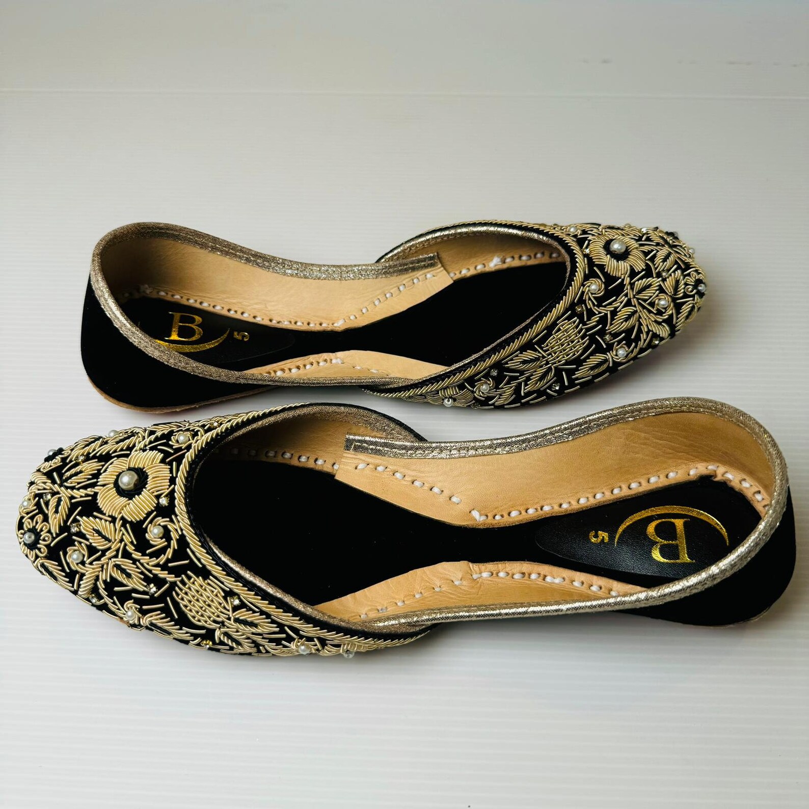 Bisma Handmade Khussa Mojri Indian Punjabi Jutti, Wedding Party Style ...