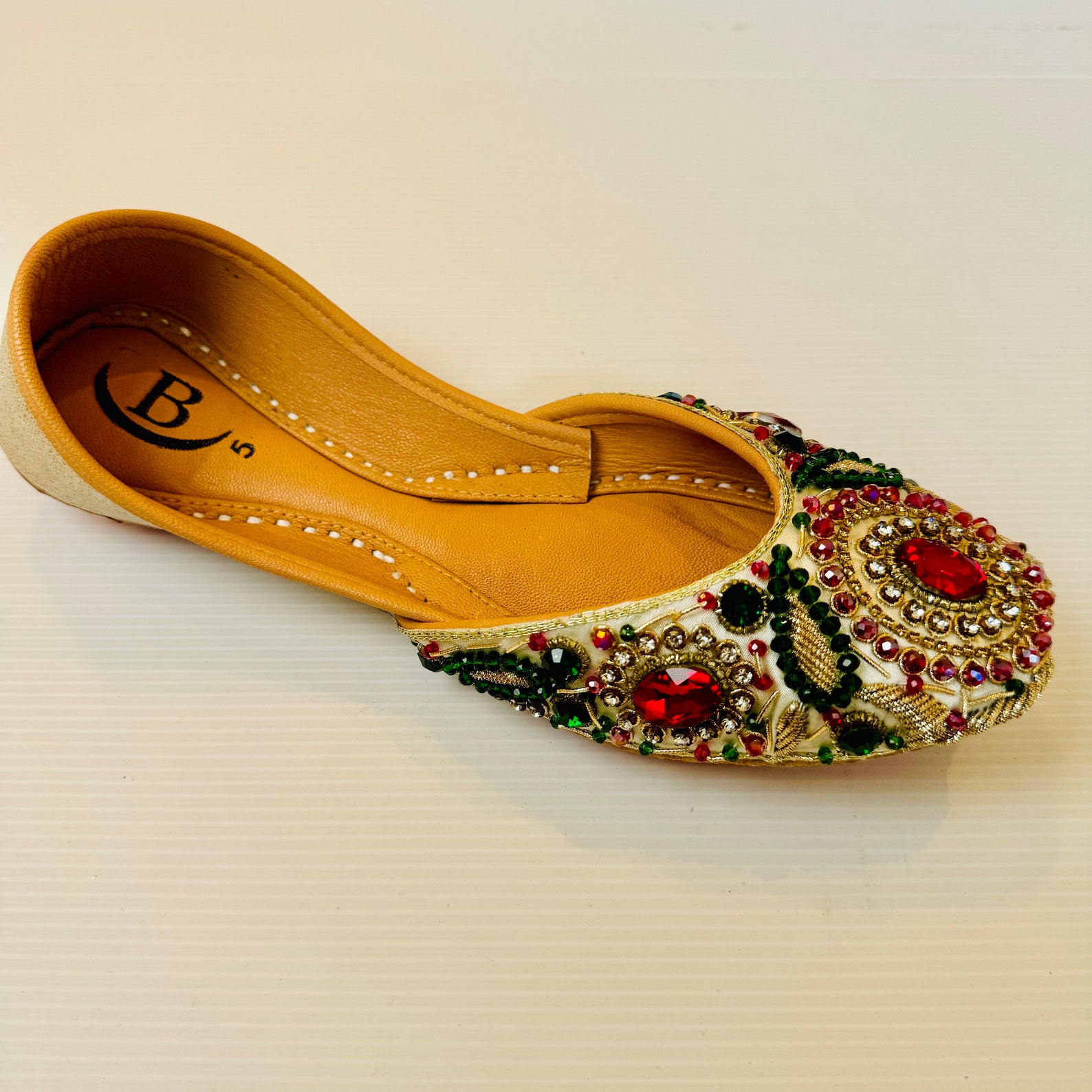 Bisma Handmade Khussa Mojri Indian Punjabi Jutti, Wedding Party Style ...