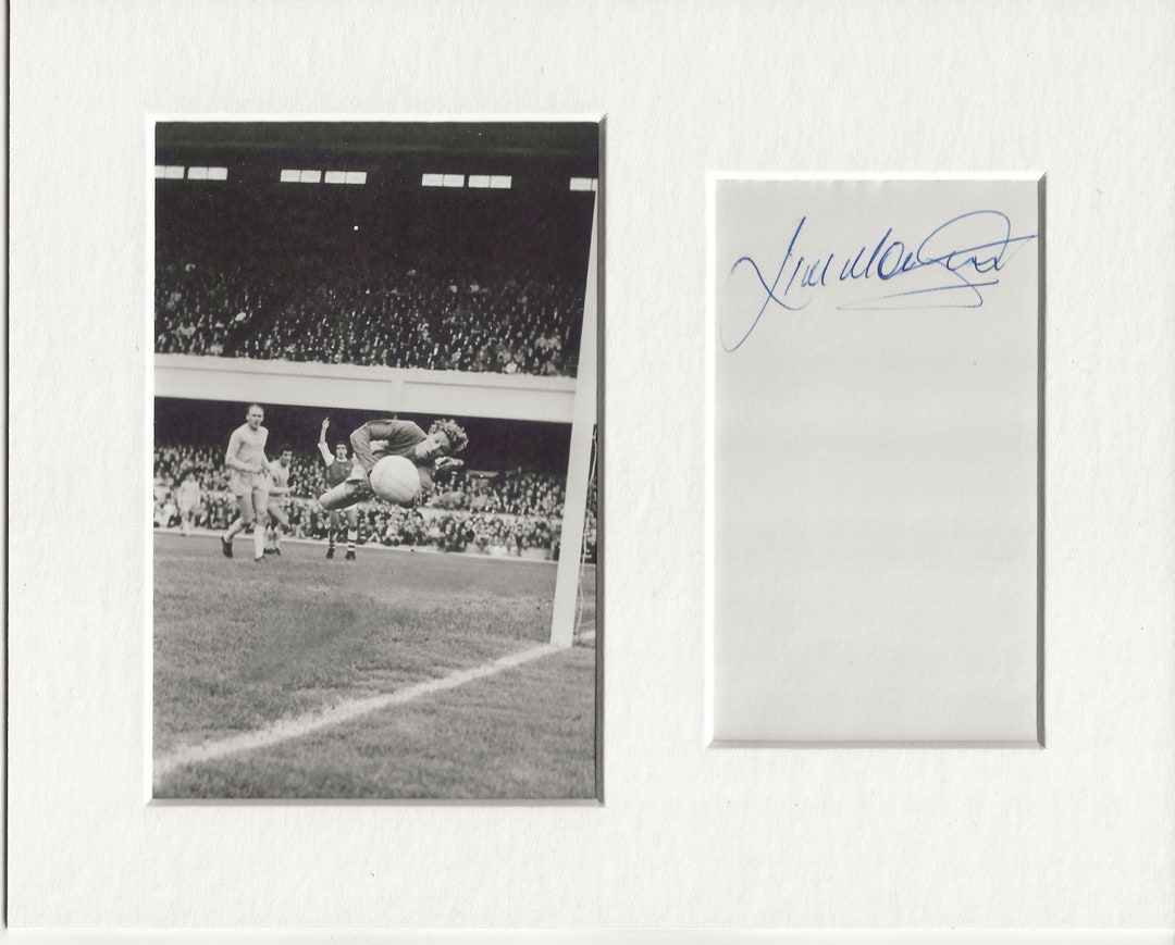 Jimmy Montgomery Sunderland Signed Genuine Authentic Autograph ...