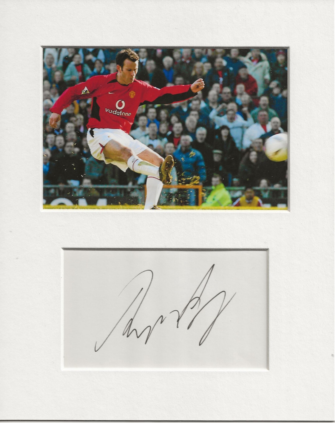 Ryan Giggs Manchester United Signed Genuine Authentic Autograph UACC RD ...