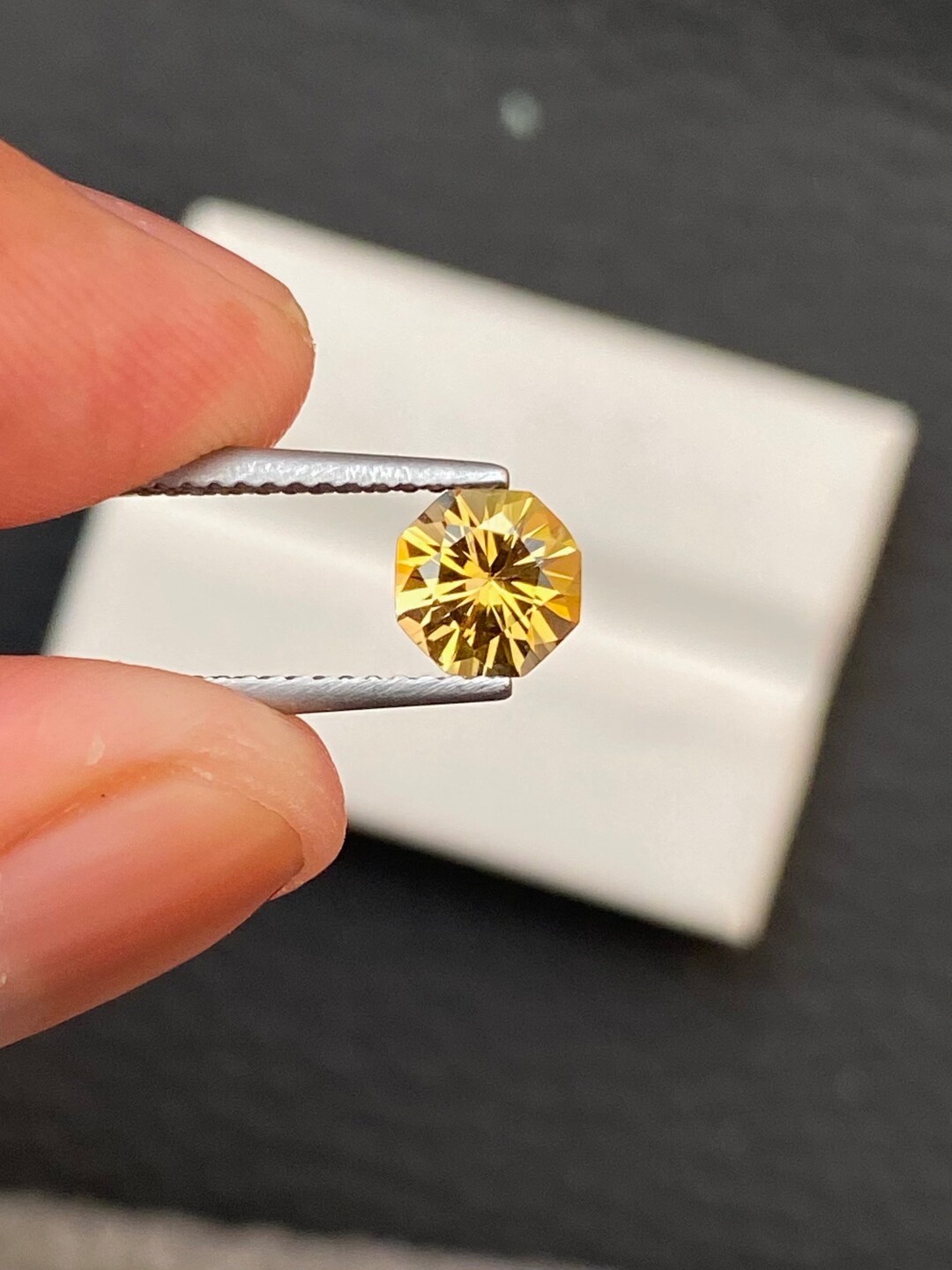 Natural Unheated Tanzanite Round Cut , 0.81 Cts Weight , Very Rare ...