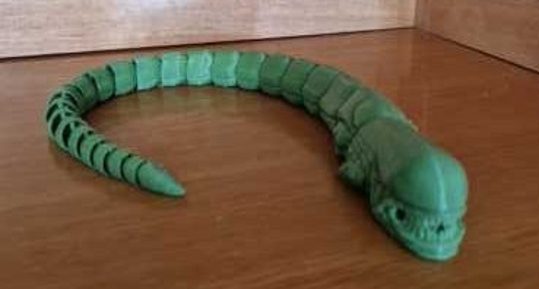 Articulated Alien Chest Buster 3d Print - Etsy