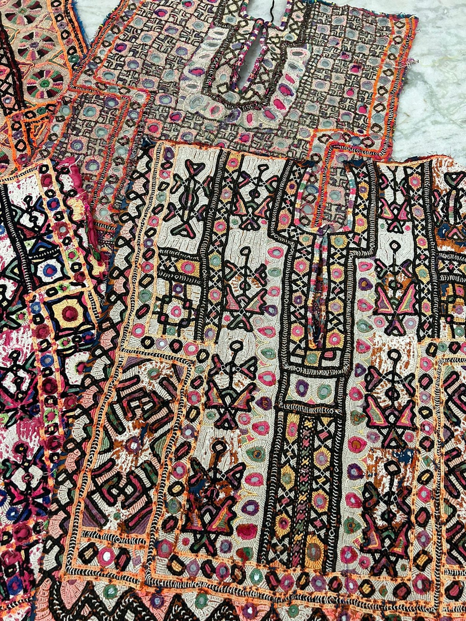 100 Piece Lot Vintage Kuchi Banjara Yoke Neck, Mirror Work Hand ...