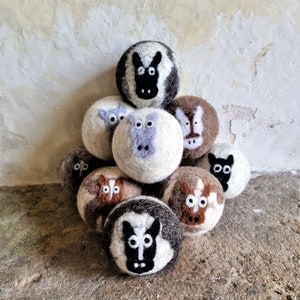 Fully Woolly Dryer Balls ~ Pack of 4. British Wool, Handmade on ...