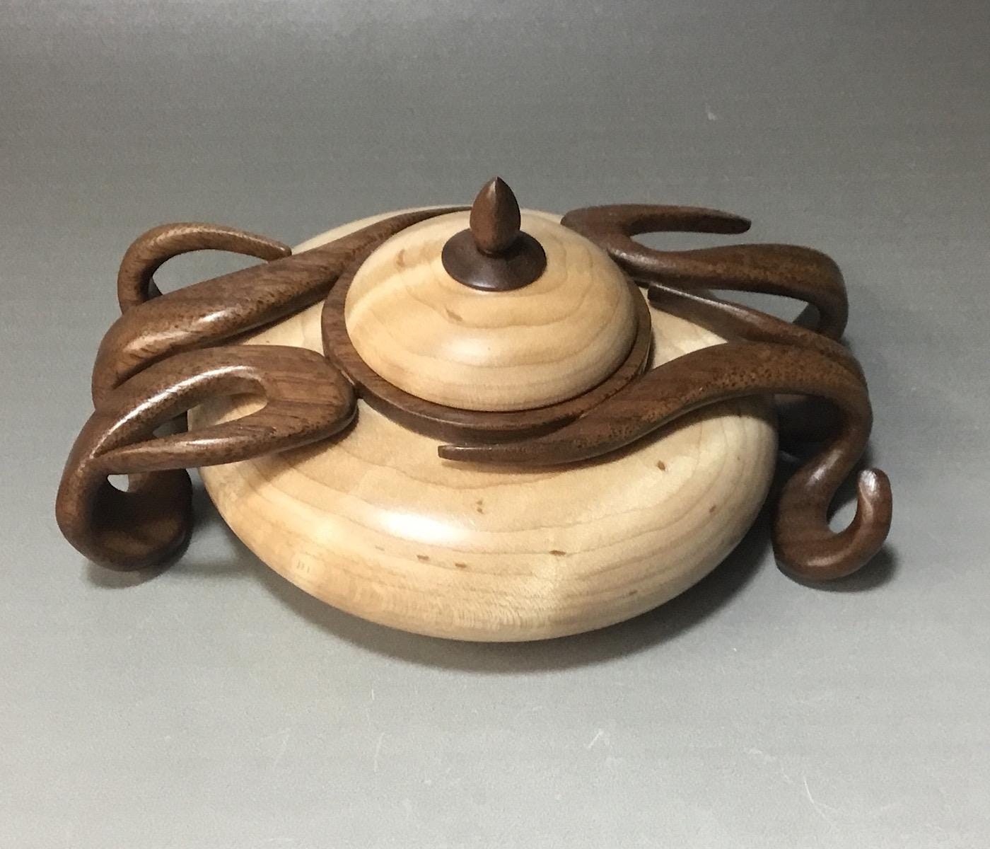 Suspended Box - Etsy