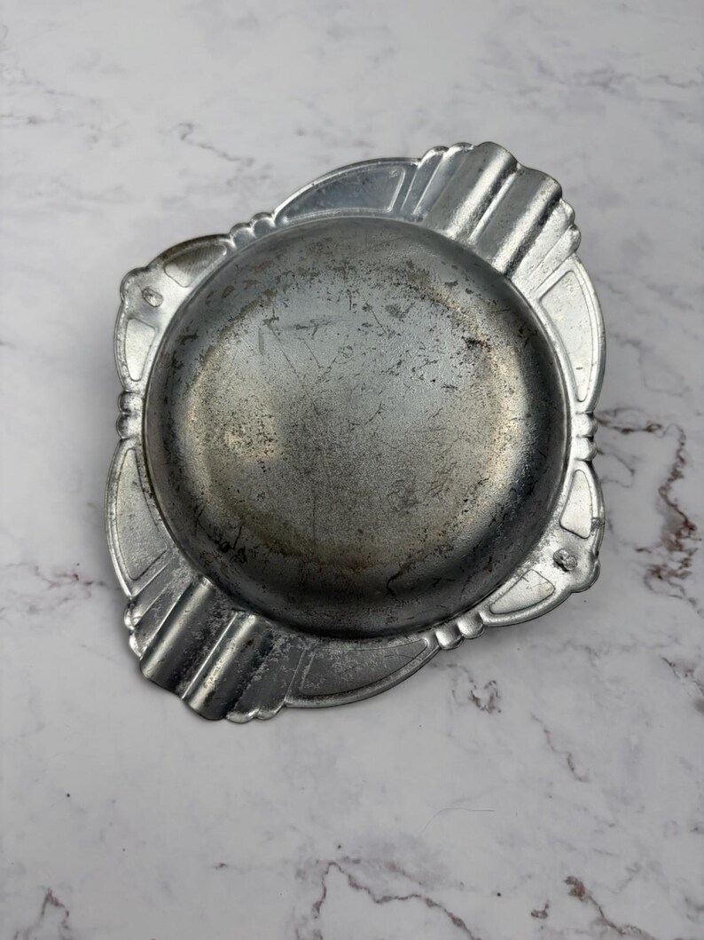 Vintage Greyhound Bus Lines Metal Ashtray Art Deco Décor - Etsy