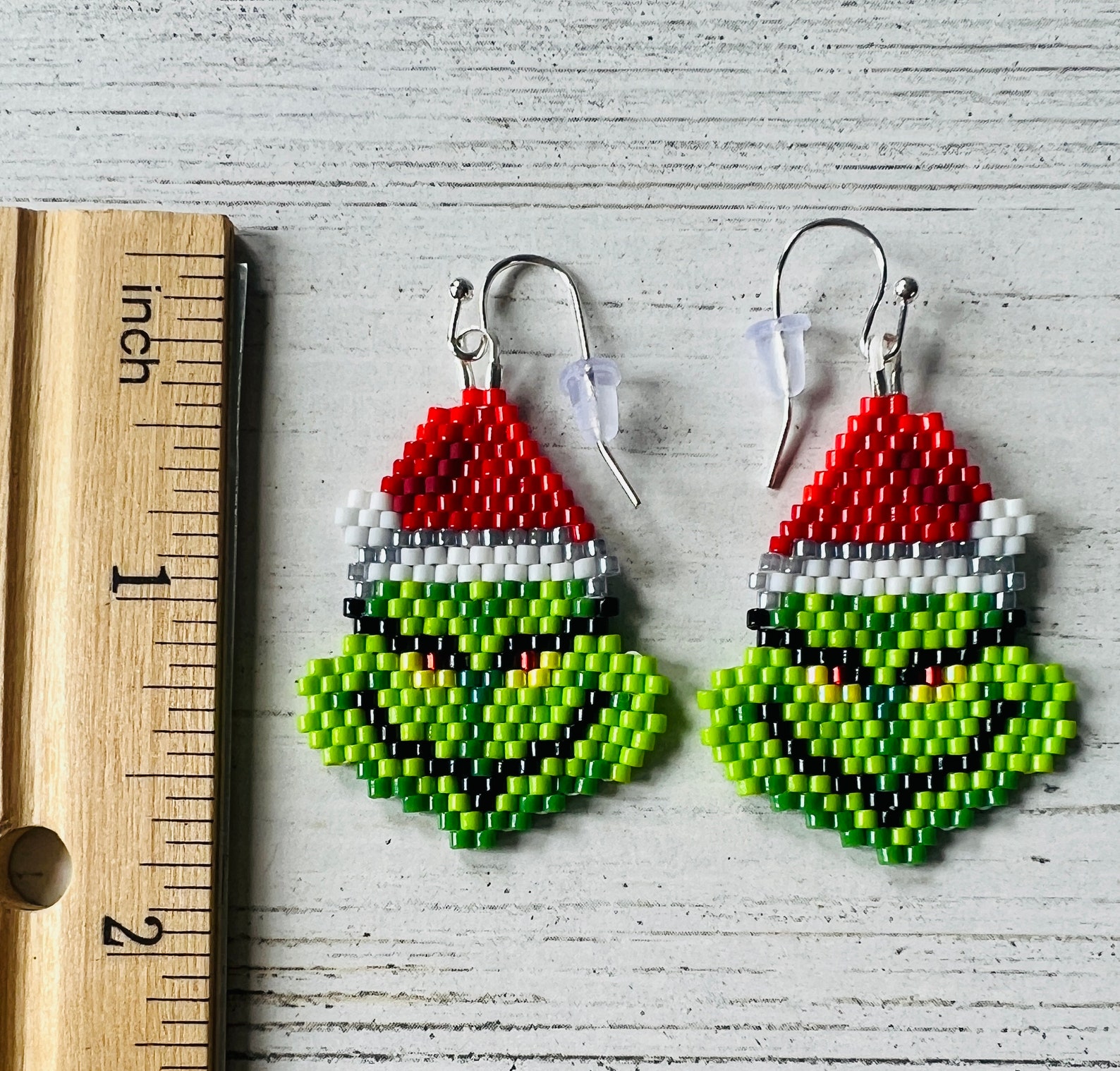 Grinch Earrings, Grinch Christmas, Christmas Earrings, Beaded Earrings ...