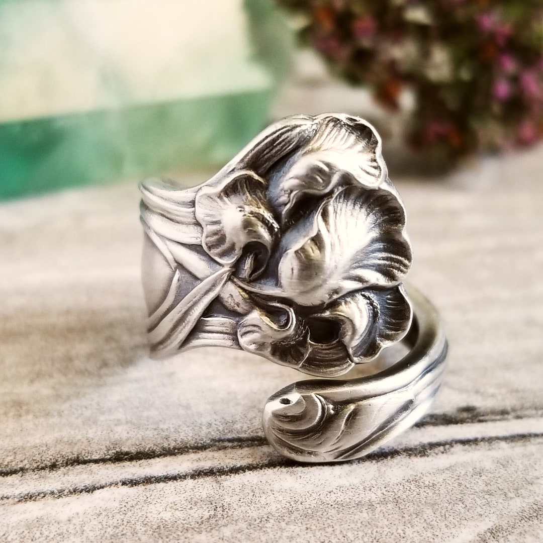 Elegant Iris Ring, Vintage Iris Bloom Ring, Antique Sterling Floral ...