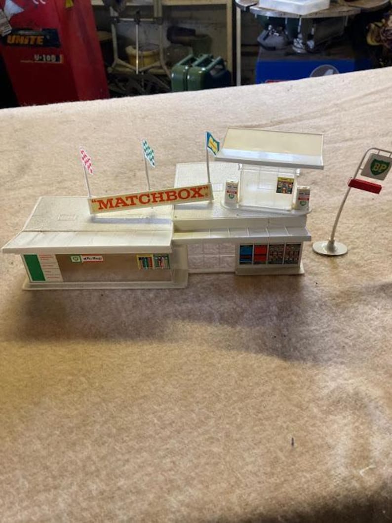 Matchbox Service Station MG-1 Vintage 1960s, in Original Box. - Etsy UK