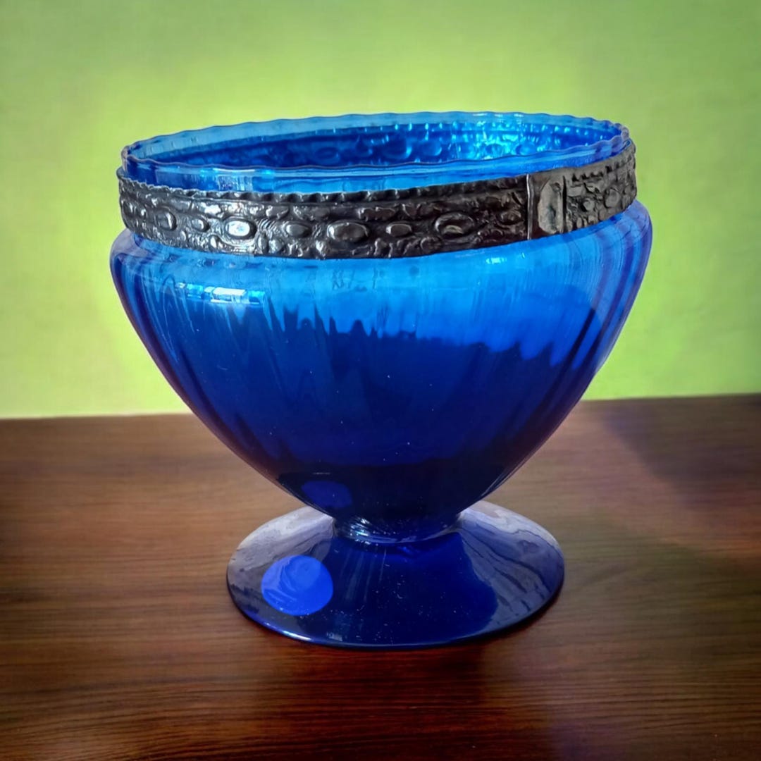 Blue Glass Centerpiece - Etsy