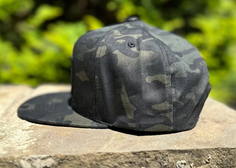 Flatbill Black Multicam Blackbeard Flag Patch Snapback Hat by - Etsy