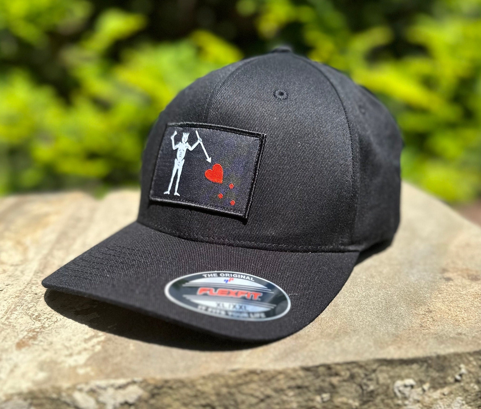 XXL Black Flexfit Blackbeard Pirate Flag Patch Hat by Concord & Lex - Etsy