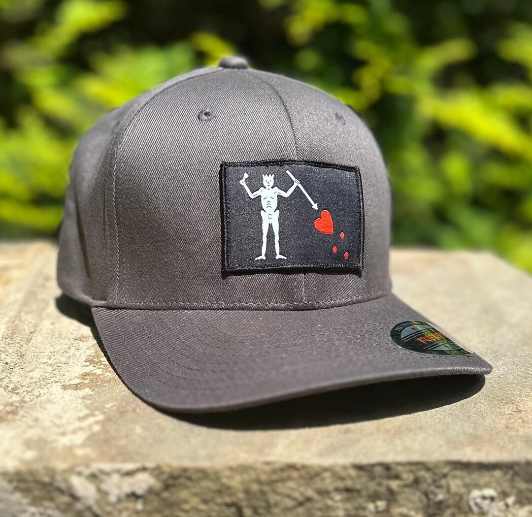 XXL Dark Grey Flexfit Blackbeard Pirate Flag Patch Hat by Concord & Lex ...