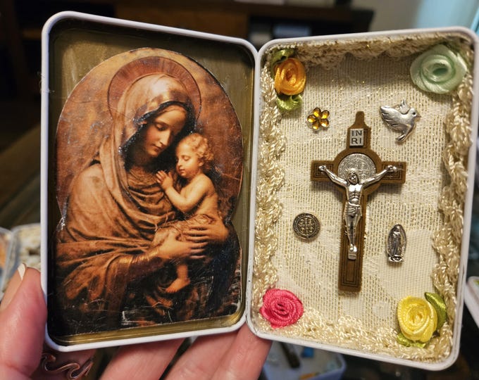 Blessed Miraculous Mother Pocket Shrine Altar - Travel Shrine-home ...