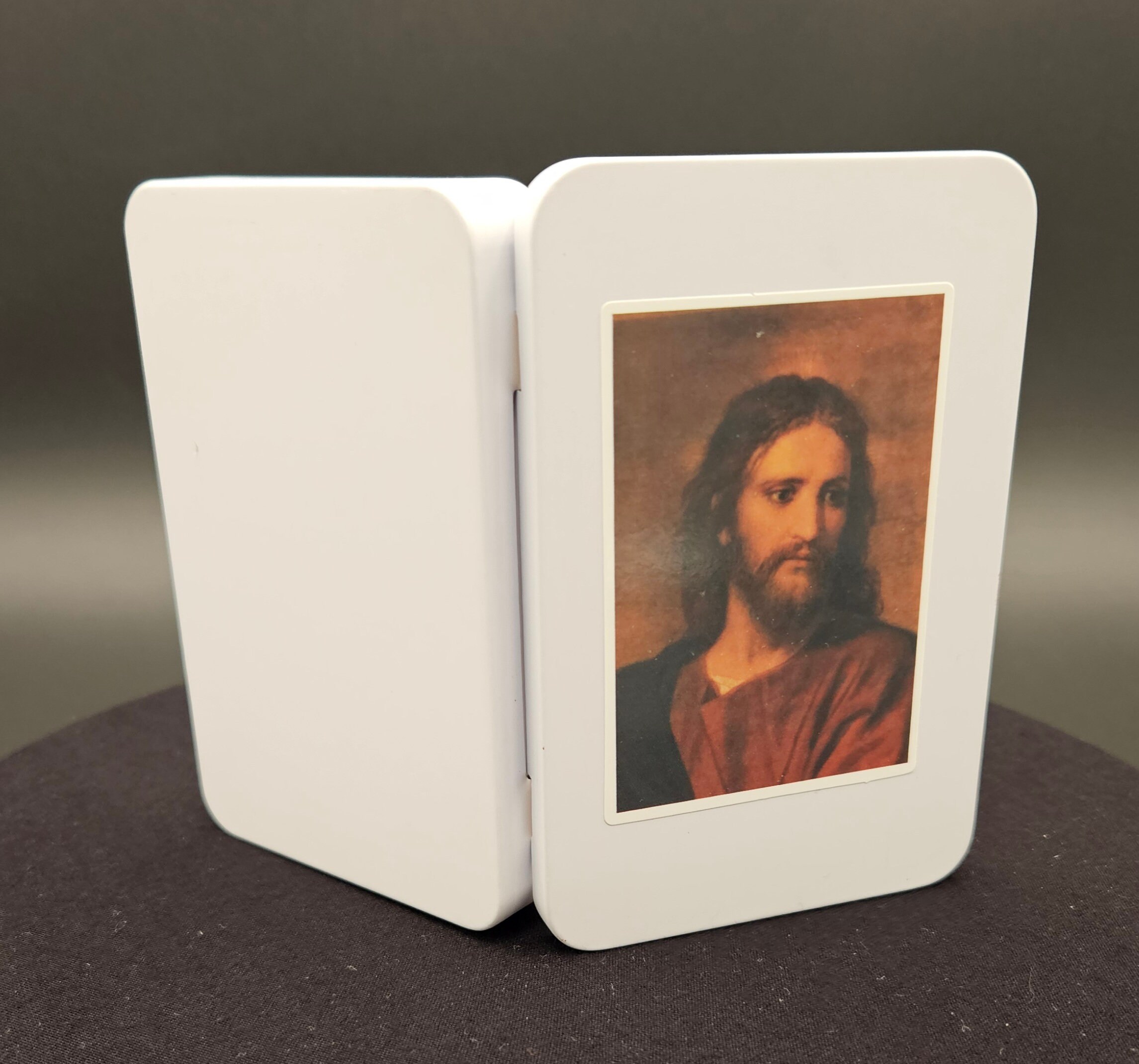 Portable Shrine, Sacred Holy Jesus Shrine, Prayer Tinbox. - Etsy