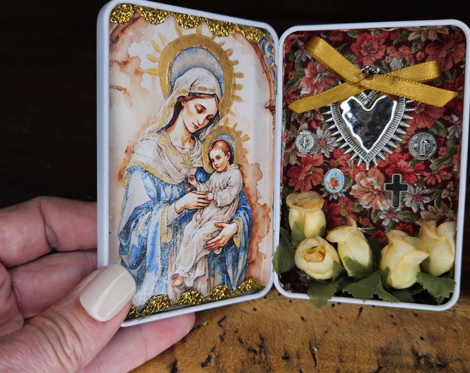 Pocket Prayer Shrine Holy Mother the Virgin Mary, Altered Altoid Tin ...