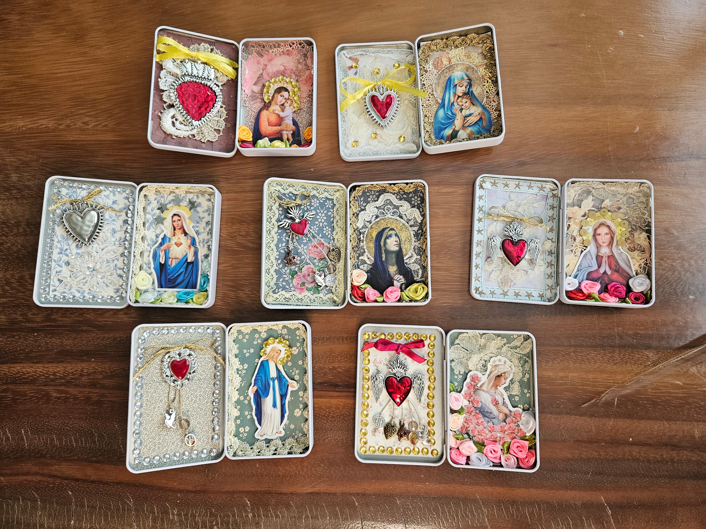 Portable Shrine, Sacred Holy Jesus Shrine, Prayer Tinbox. - Etsy