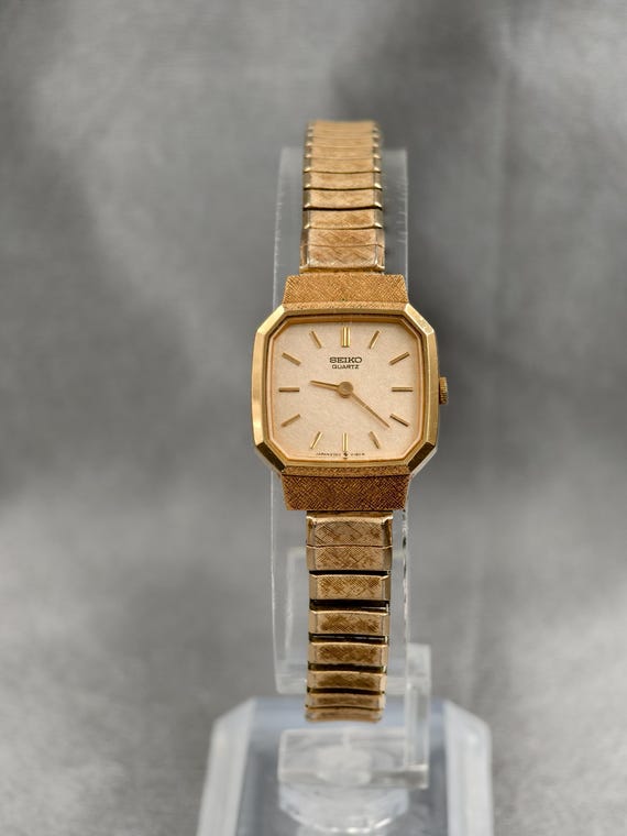 Vintage Seiko Ladies Hexagonal Gold-Tone Quartz Watch - Gem
