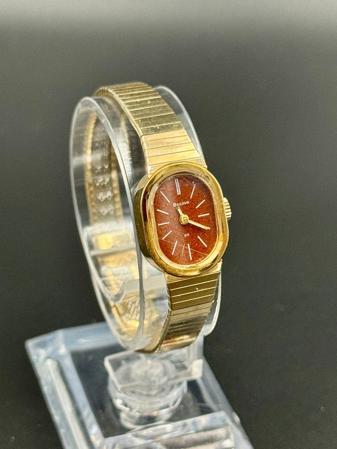Rare 1975 Bulova Red Dial Ladies Mechanical Watch 10K RGP Bezel Retro ...