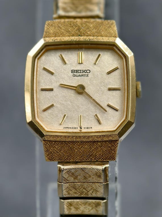 Vintage Seiko Ladies Hexagonal Gold-Tone Quartz Watch - Gem