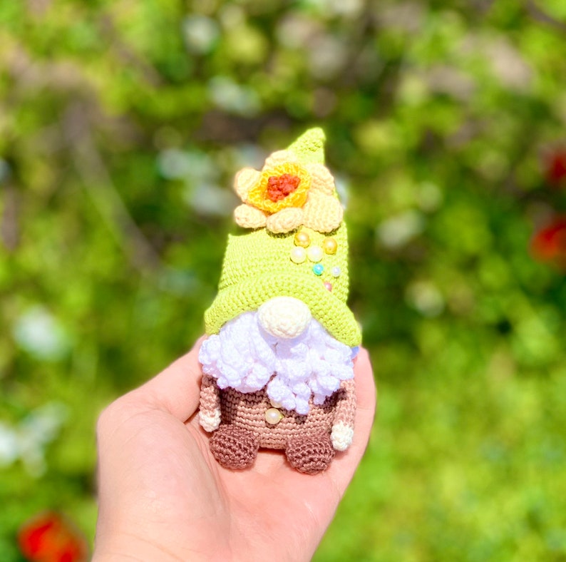 Crochet Pattern: Daffodil Gnome Crochet Pattern Daffodil - Etsy