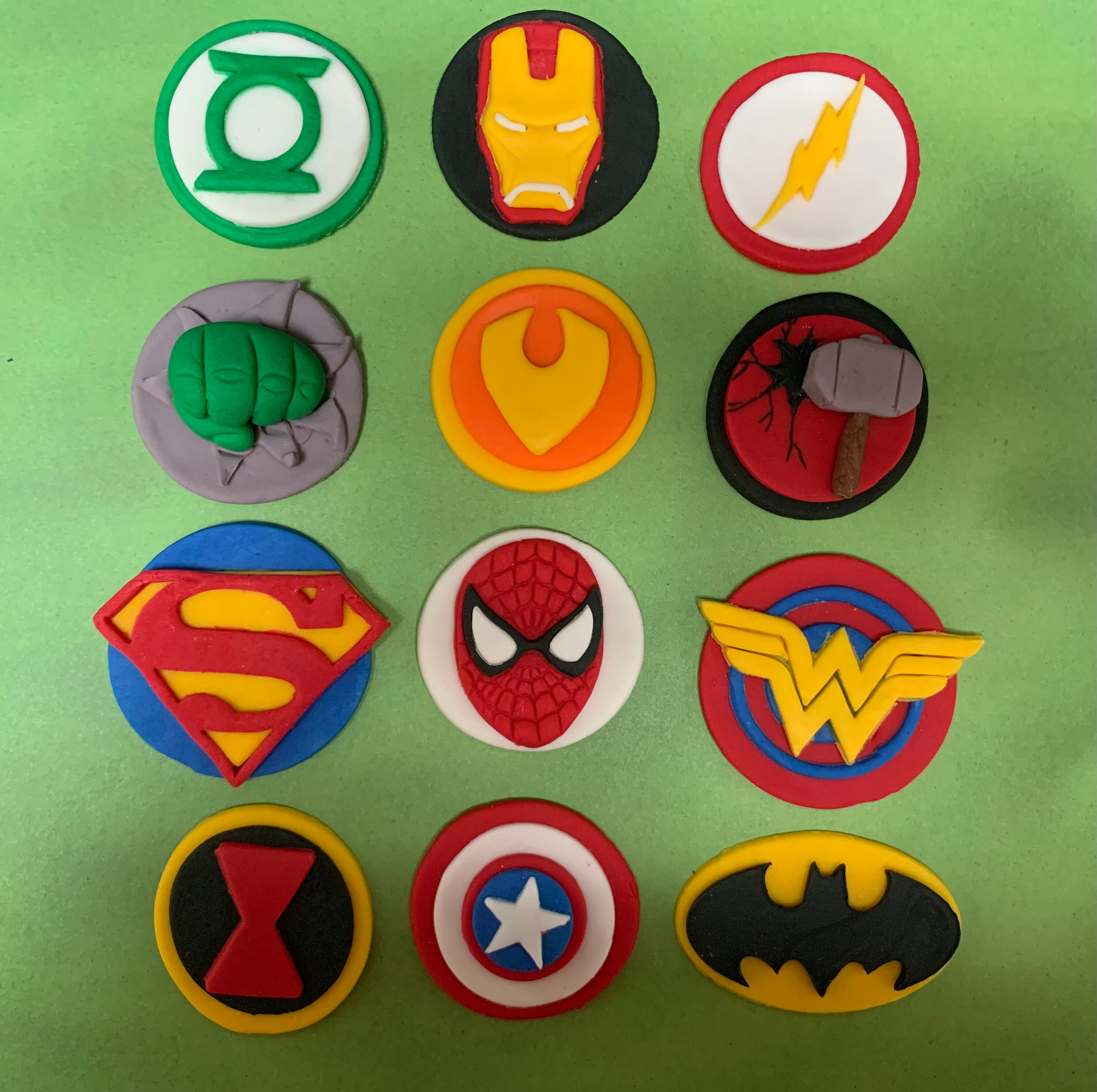 Super Hero Fondant Cake Toppers, Marvel and DC Comics - Etsy