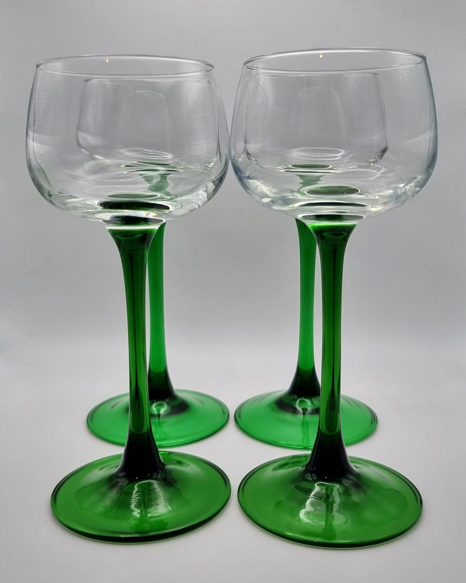 Vintage Luminarc Wine Glasses, Set of 4, Green Stem Barware - Etsy UK