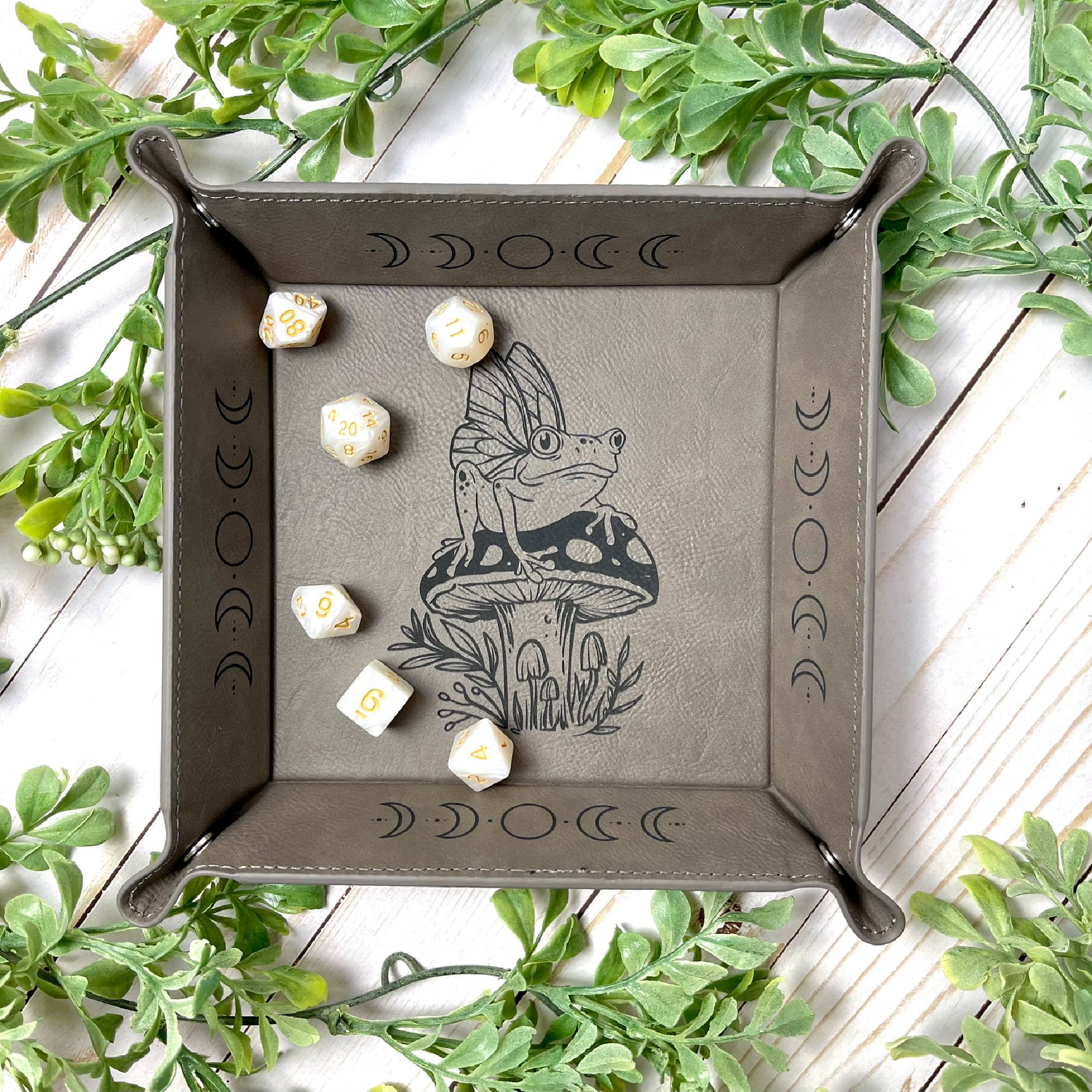 Frog Fairy Mushroom Dnd Dice Tray | Multiple Colors Vegan Leather ...