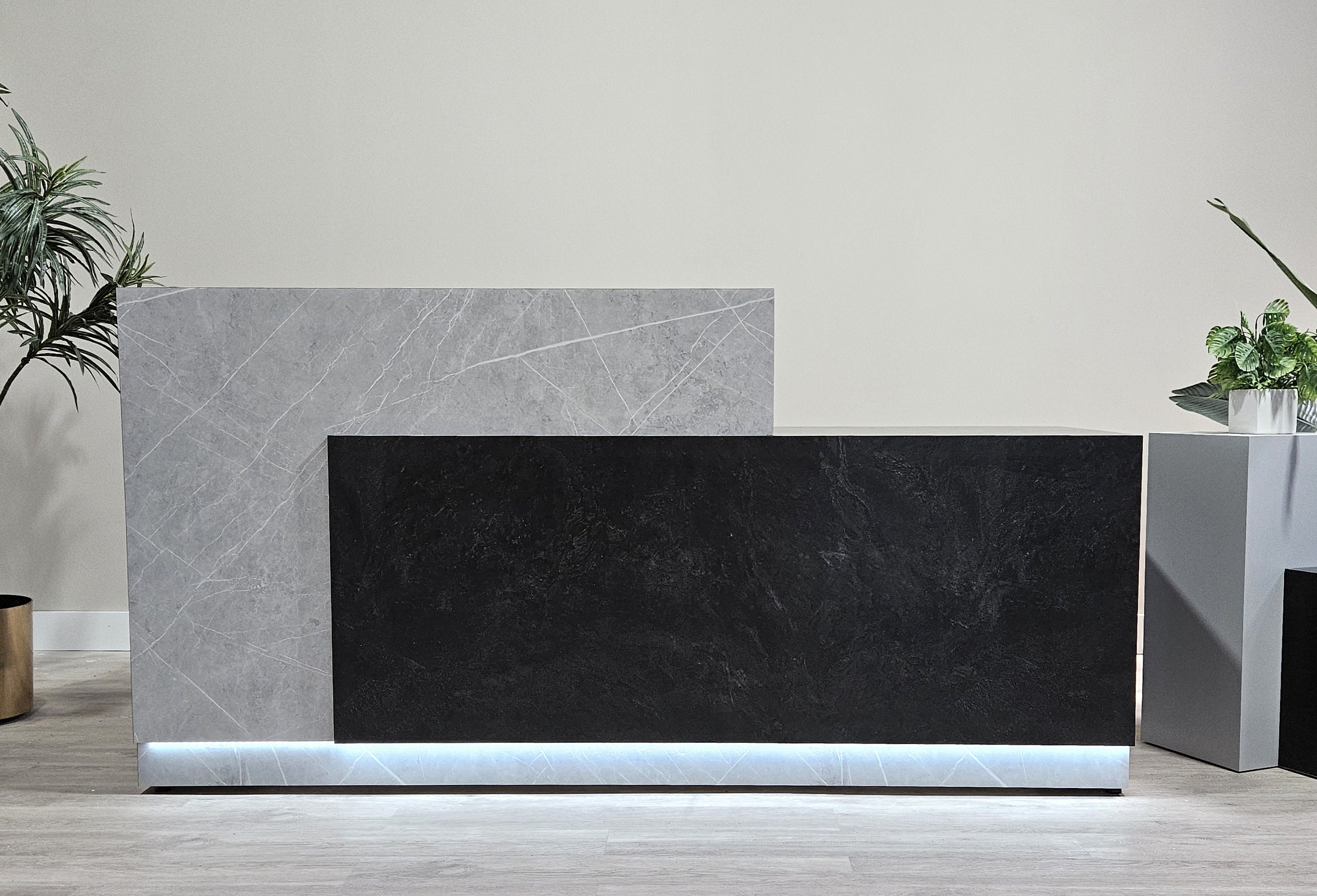 Jade Plus Reception Desk (slate Noir Y Pietra Graphite) - Etsy