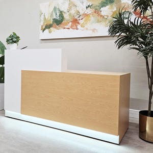 Jade Plus Reception Desk ( Matte Black and Amber Maple) - Etsy