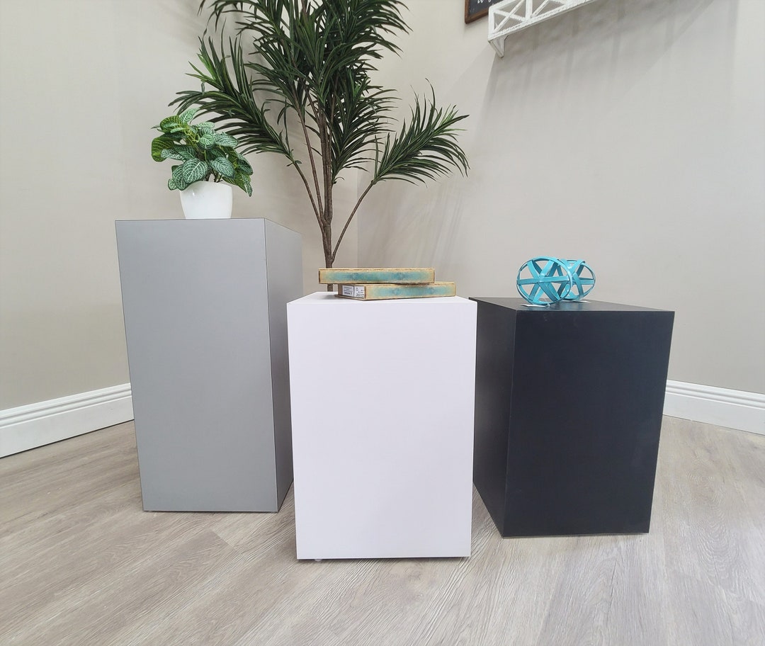 Pedestal Stand, Sculpture Pedestal Stand, Portable Pedestals. Only in ...