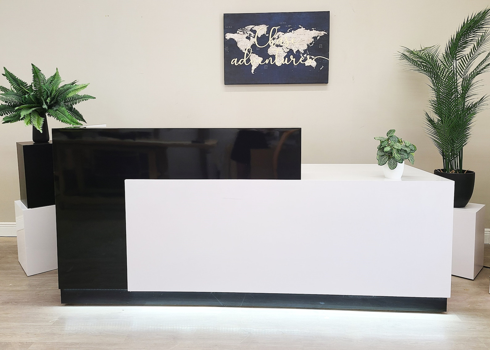 Jade Plus Reception Desk - Etsy