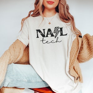 Retro Nail Tech Shirt Nail Tech Gifts Nail Artist Tshirt Womens ...