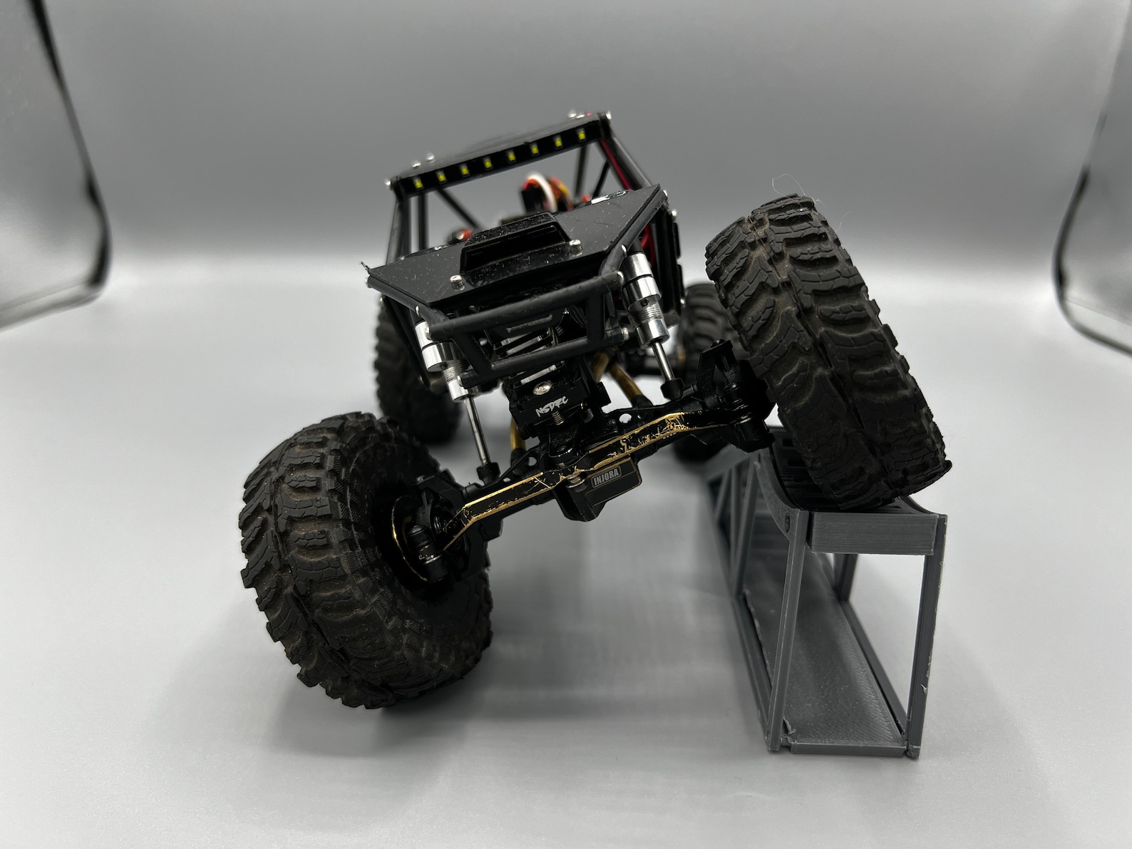 3D Printed RC Rock Crawler Flex Stand: 1/18 & 1/24 Scale Display - Etsy