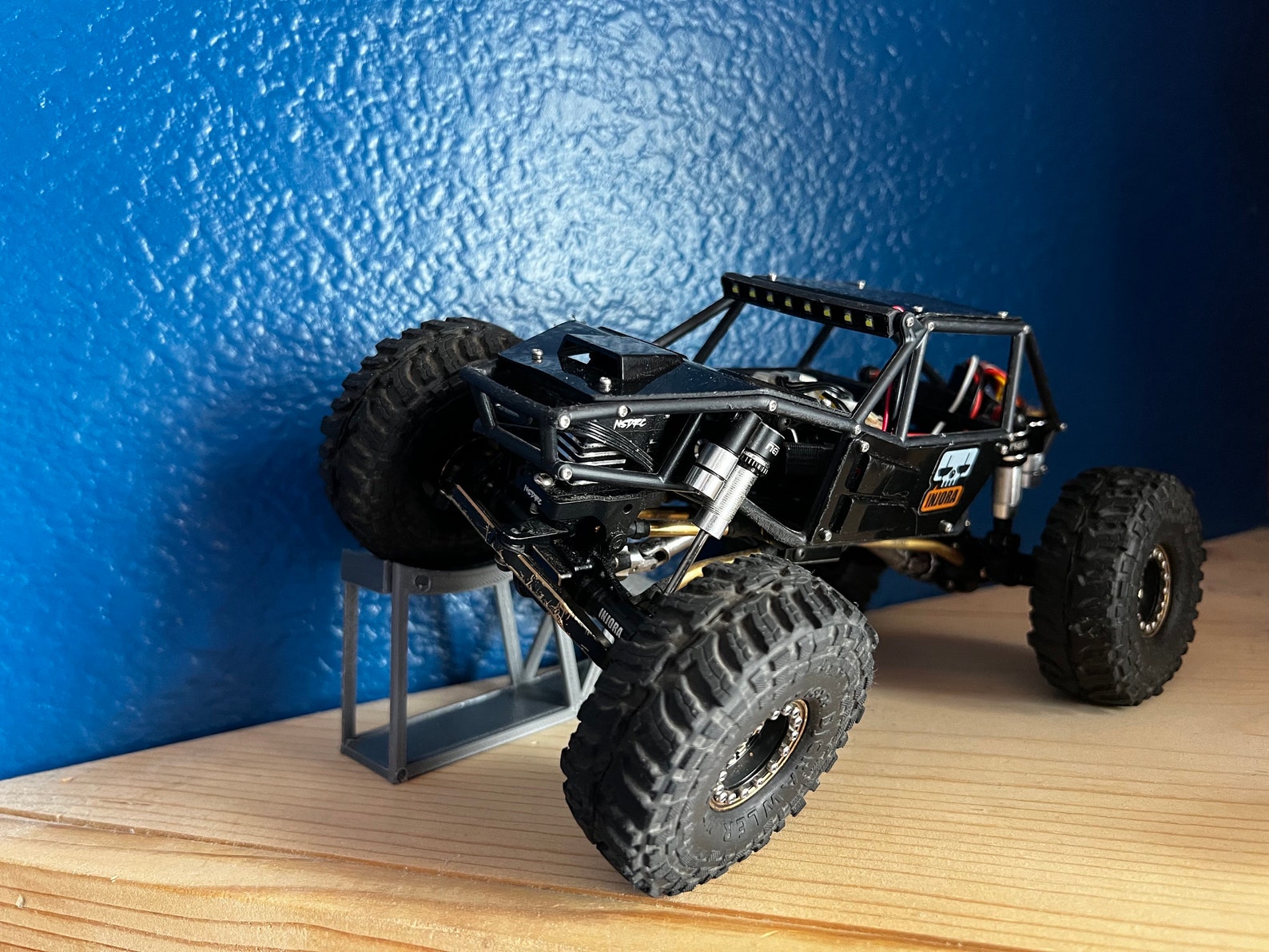 3D Printed RC Rock Crawler Flex Stand: 1/18 & 1/24 Scale Display - Etsy