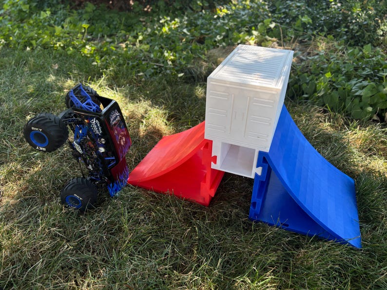 3D Printed RC Car Ramp: Modular Stunt Track for 1/18 Scale LMT Mini - Etsy