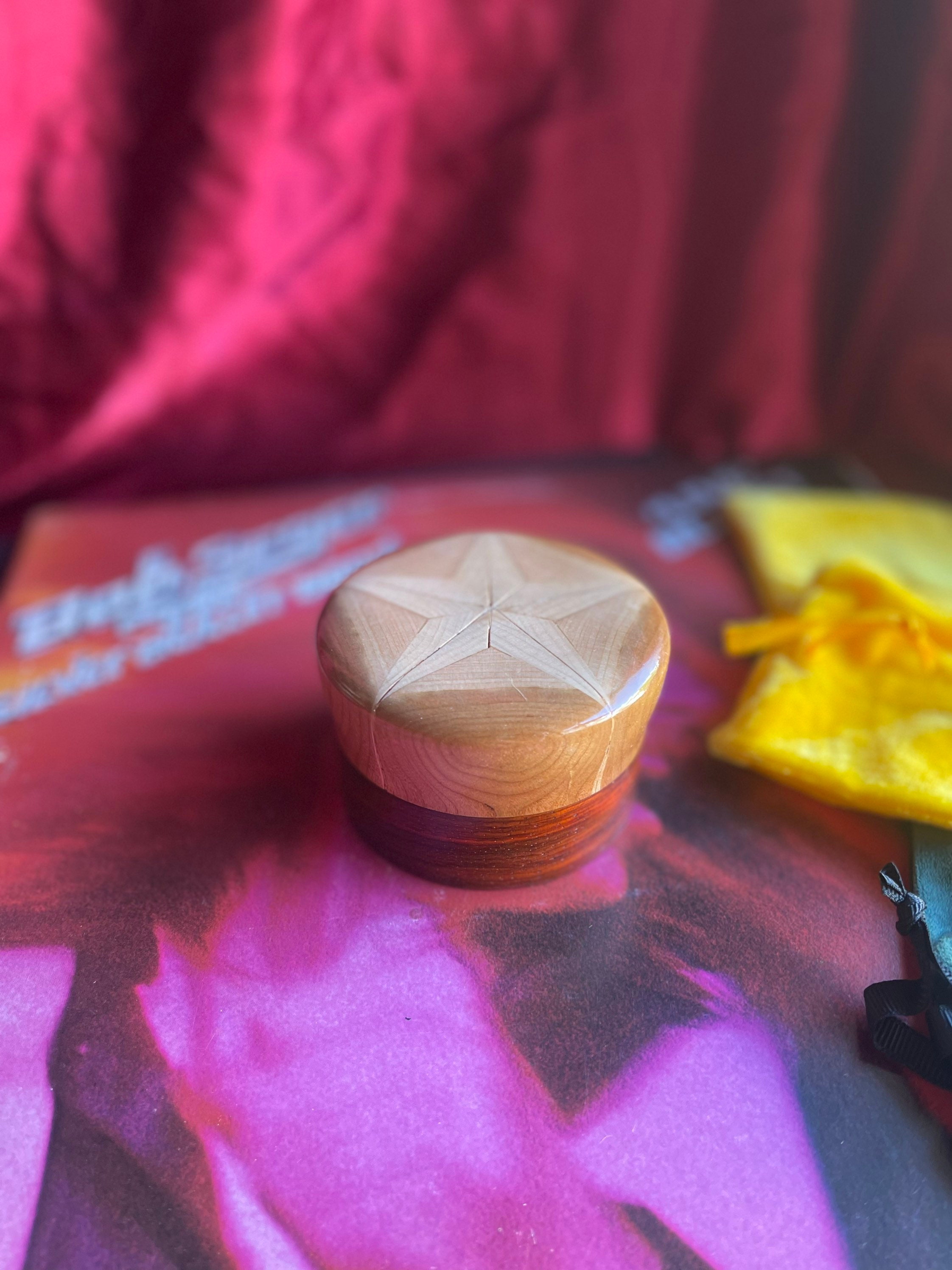 Handmade Hardwood Record Crown, Record Weights, Record Stabilizer - Etsy