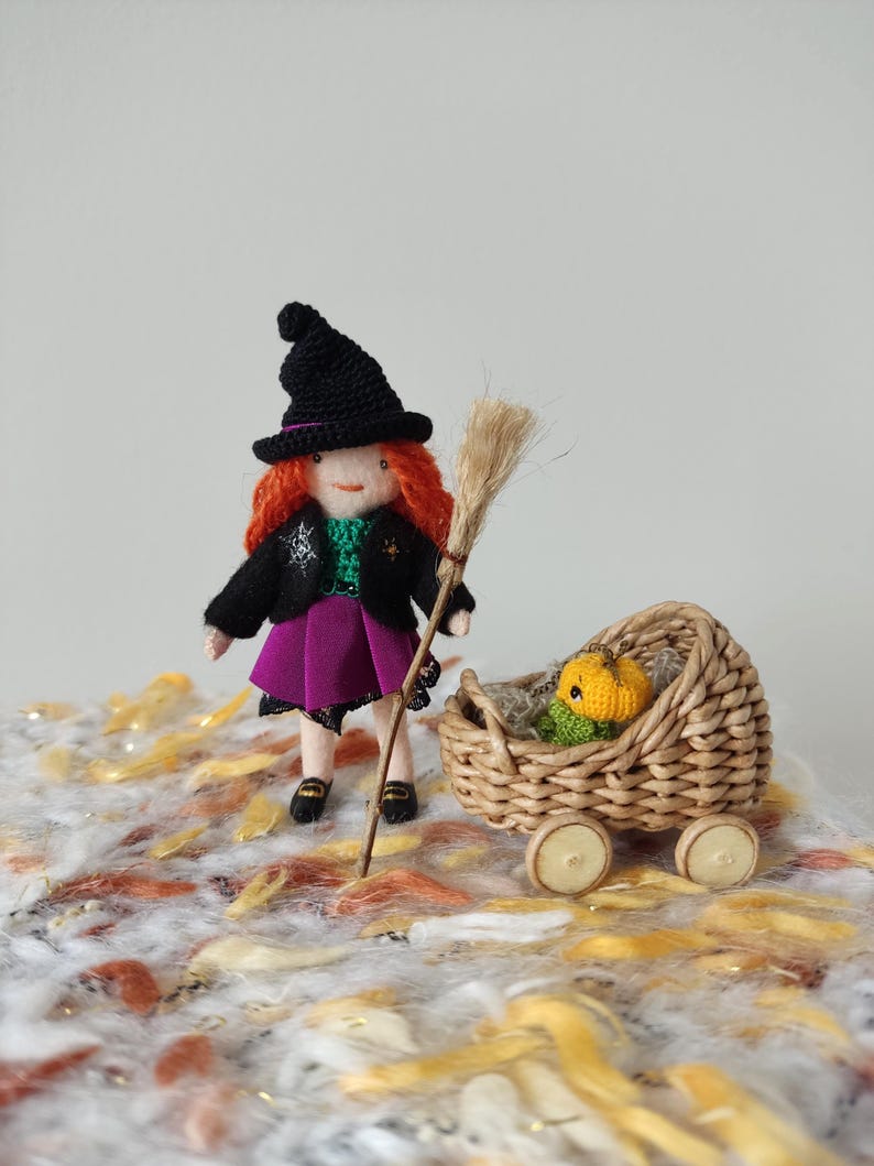 Mini Felt Witch Doll: Handmade Halloween Decor (2.5 Inch) - Etsy