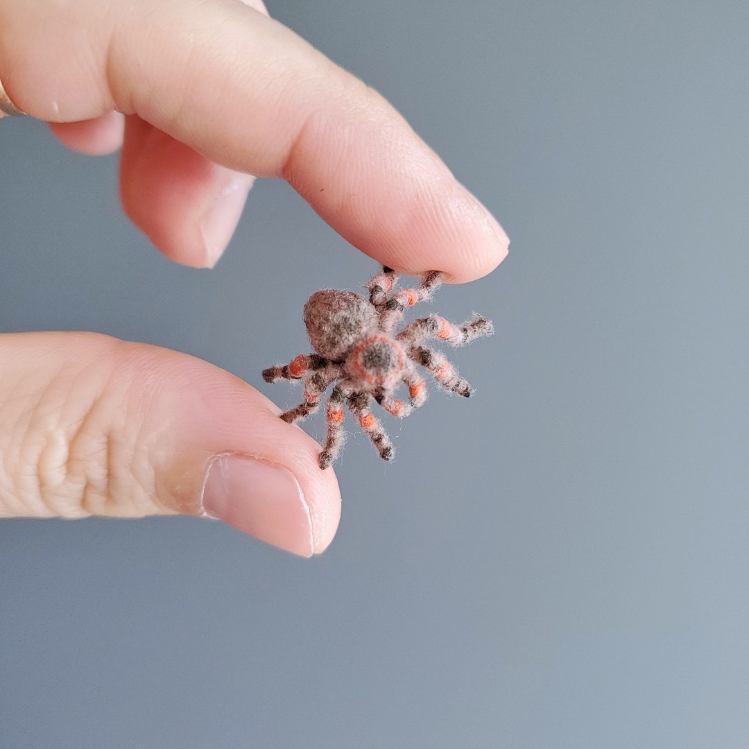 Crochet Tarantula Spider: Miniature Halloween Dollhouse Decor - Etsy