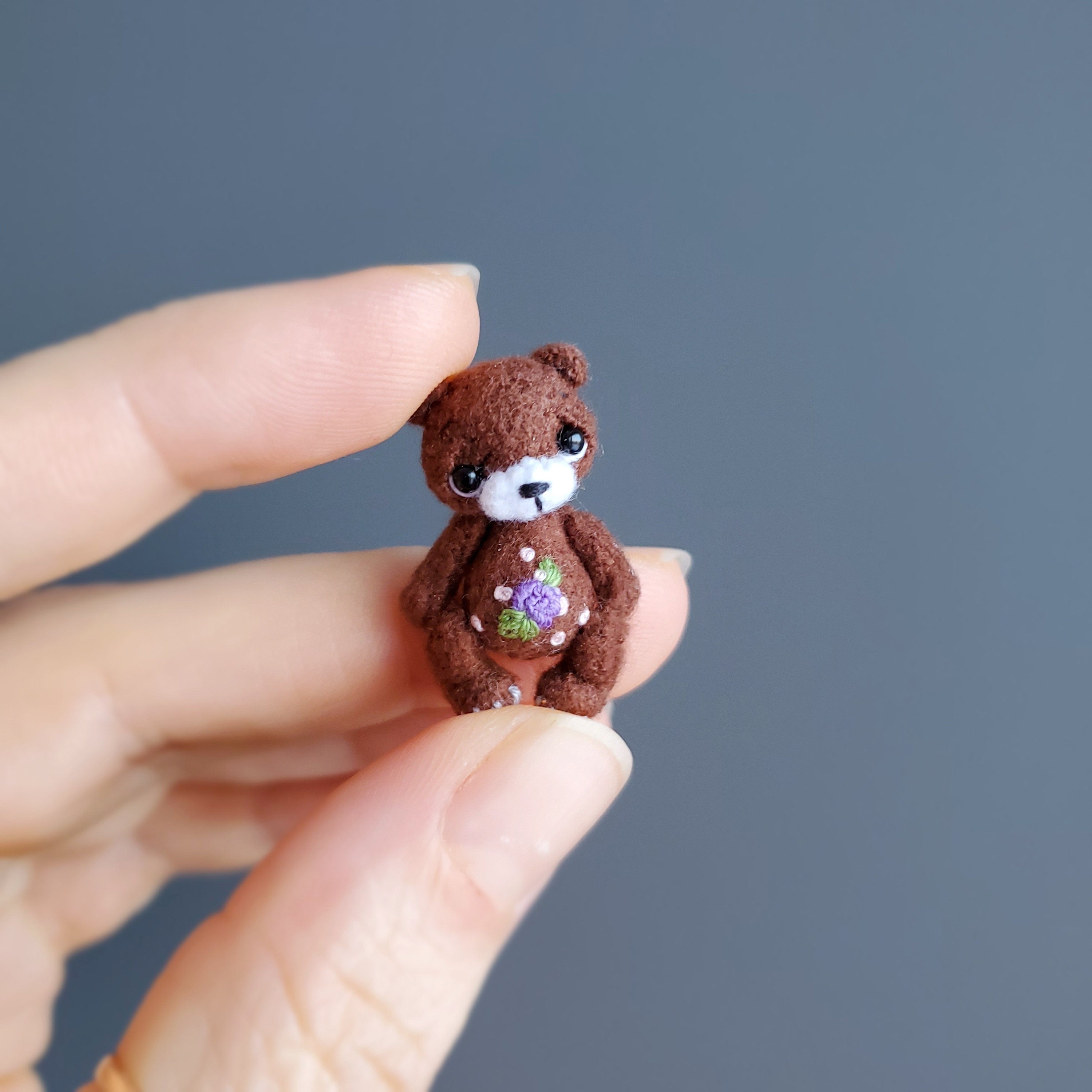 Miniature Crochet Bear in Walnut Shell, Dollhouse Pet - Etsy