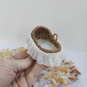 1:12 Scale Dollhouse Wicker Cradle With Ruffles - Miniature Nursery - Etsy