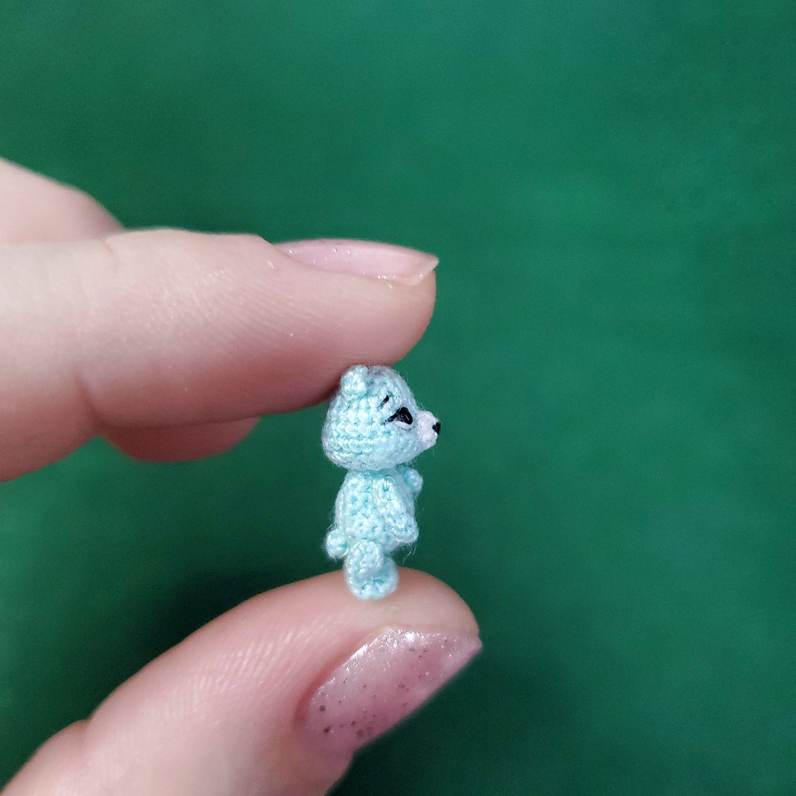 Custom Extremely Micro BEAR in Shell of Natural Forest Nuts hazelnuts ...