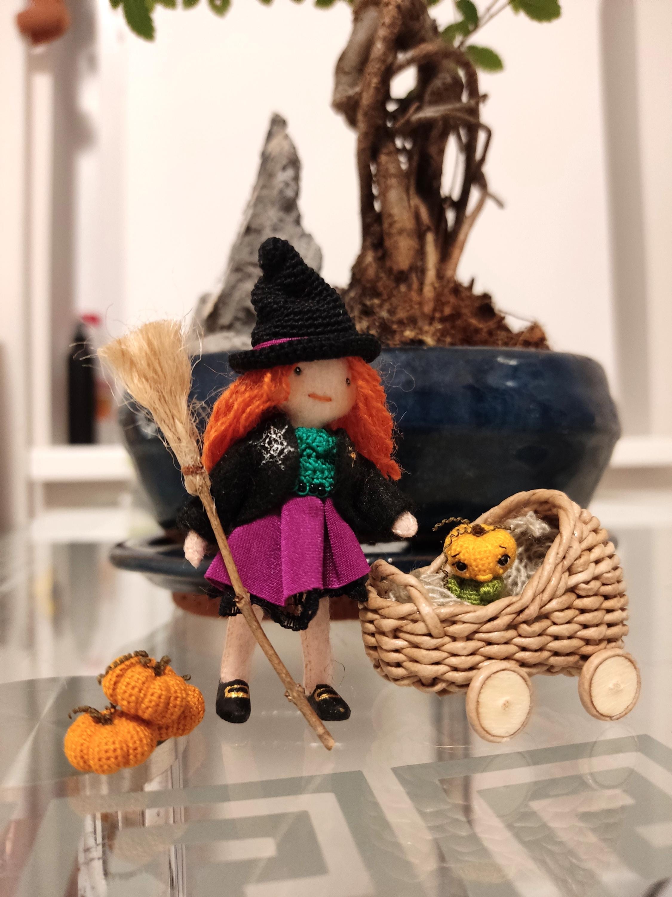 Mini Felt Witch Doll: Handmade Halloween Decor (2.5 Inch) - Etsy