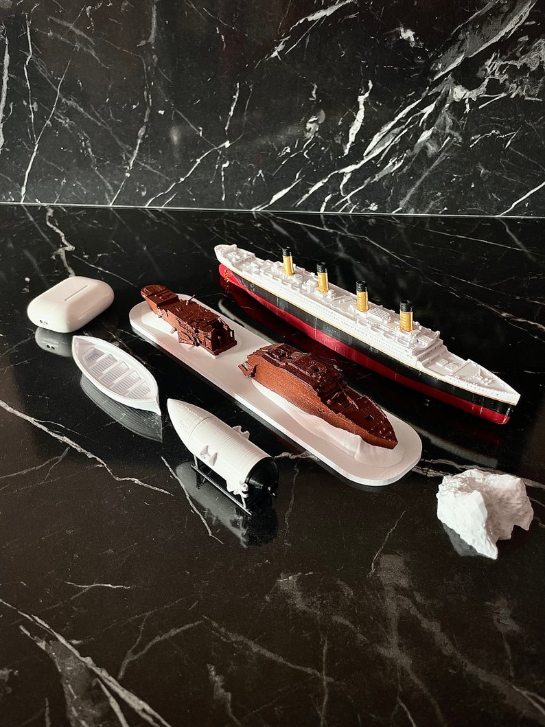 Rms Titanic Model Full, Ultimate Maritime History Collection - Titanic, Iceberg, Lifeboat ...