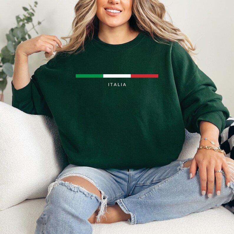 Italy Sweatshirt, Minimalist Italy Flag, Unisex Crewneck Pullover, Soft ...