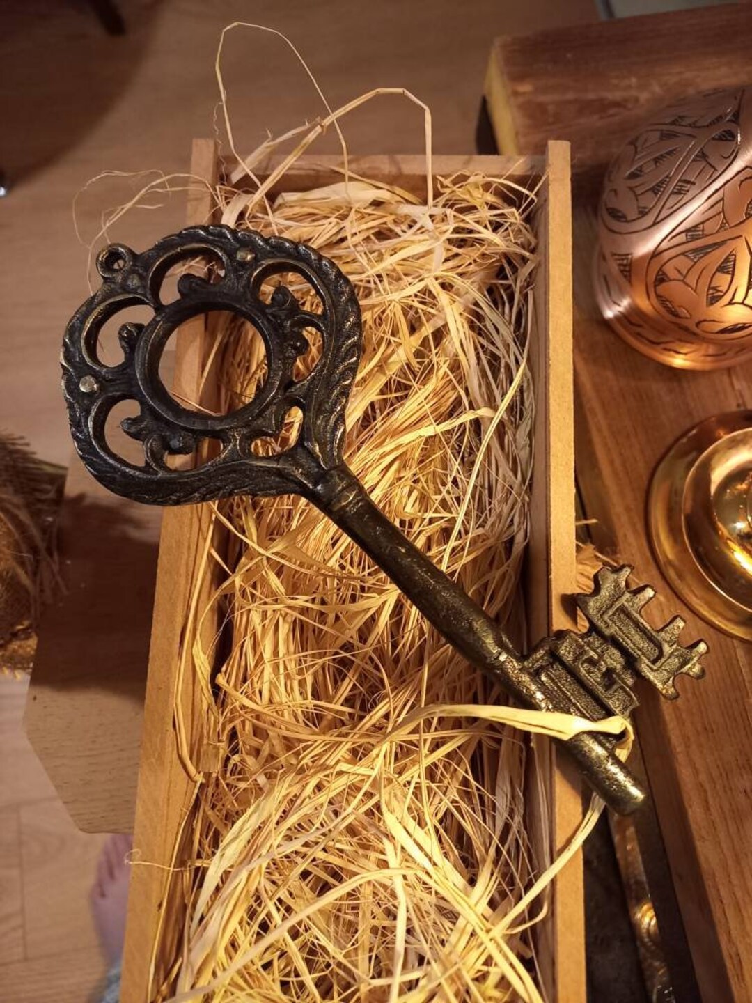 Large Cast Brass Rustic Skeleton Keys, Victorian Keys, Skeleton Key ...