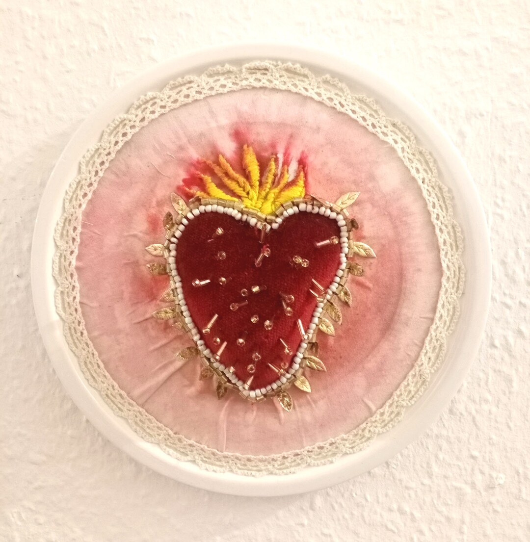LOVE RED PLATE - Etsy